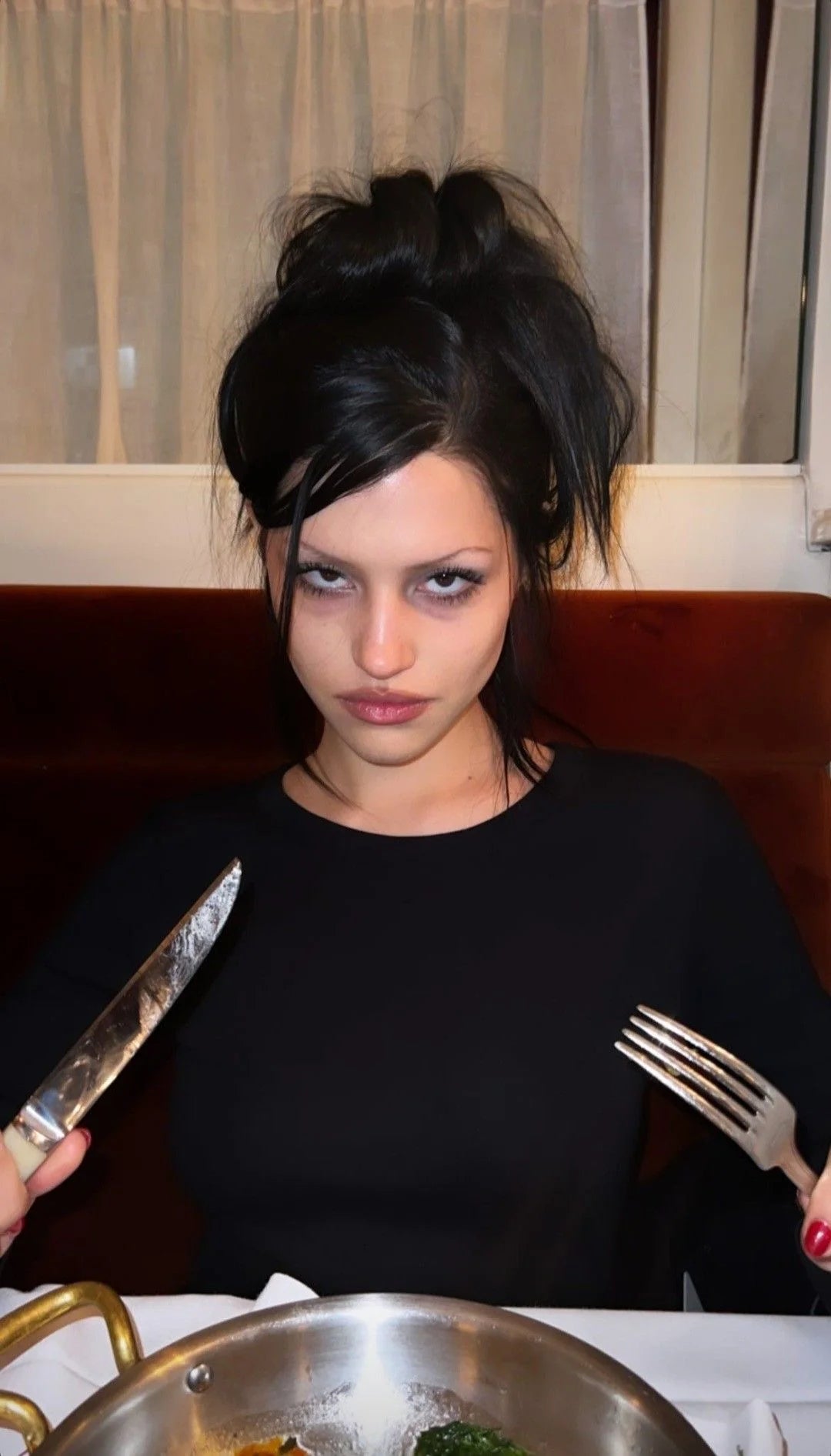 ¡El Goth de los 90! Angelina Jolie y posteriormente Gabbriette como re ...